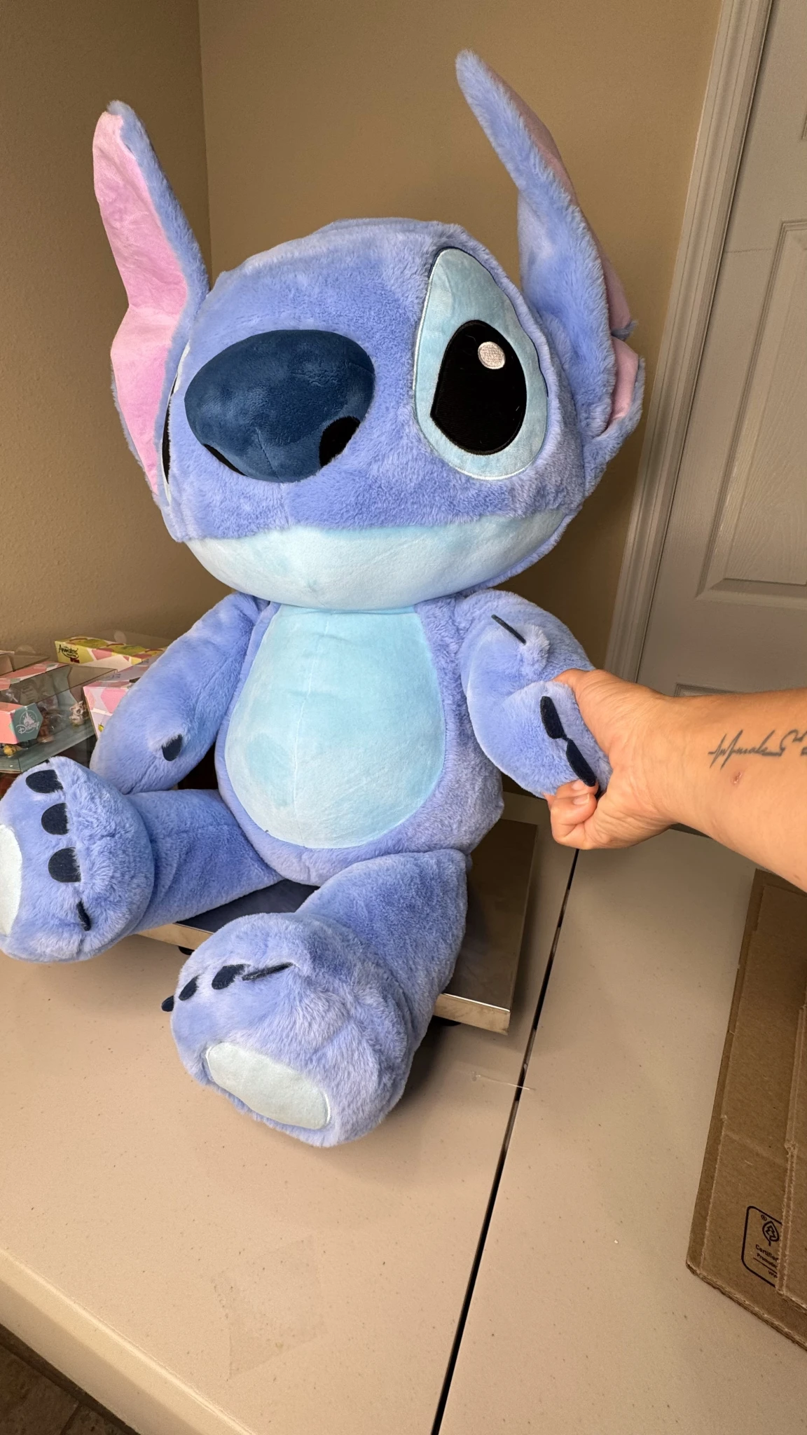 plush-giant-stitch